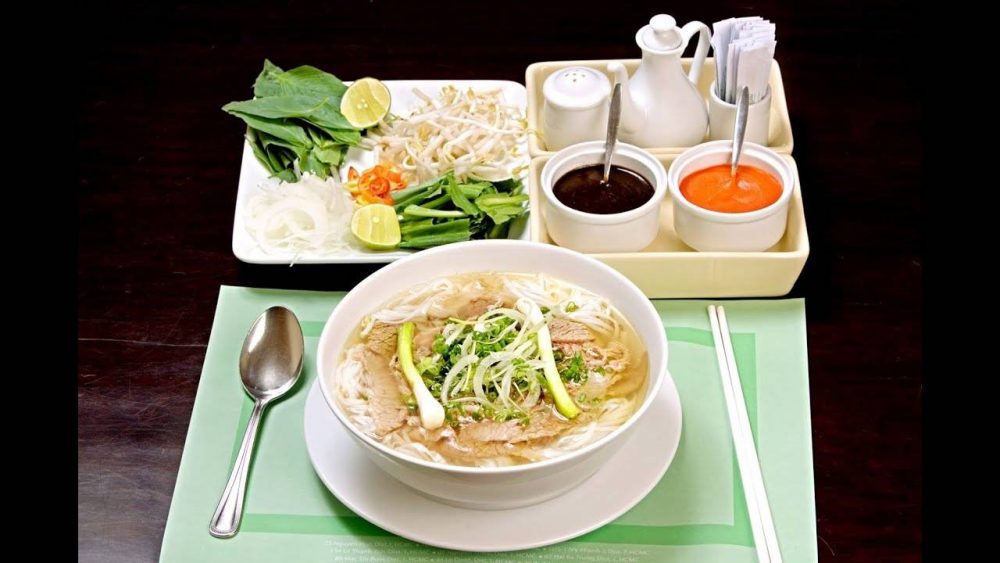 TOP 7 PLACES TO EAT PHO IN HANOI (PART 2) - Vnitourist.com