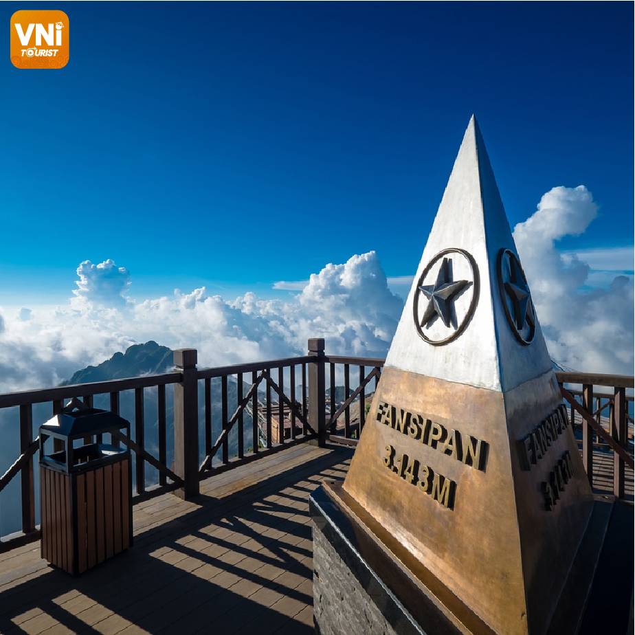 Road to the top of Fansipan - Roof of Indochina