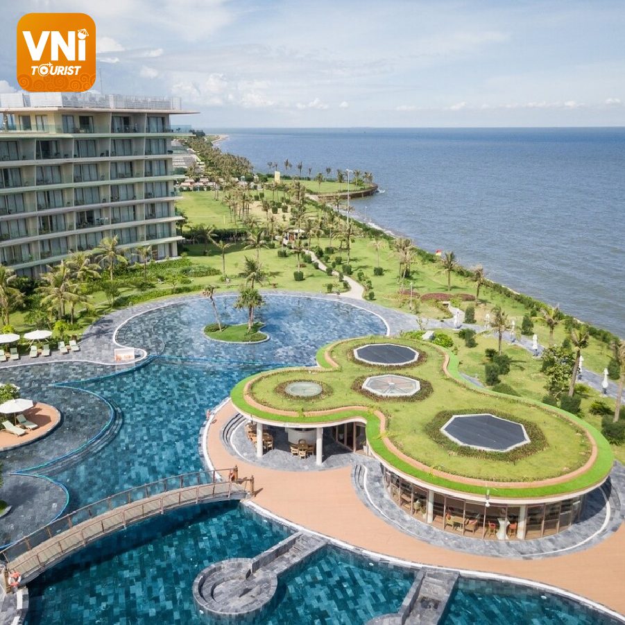 TOP 5 most unique pools in Vietnam - Vnitourist.com