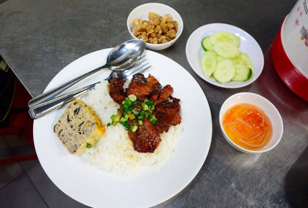 TOP 5 broken rice (Com Tam) eateries in Saigon